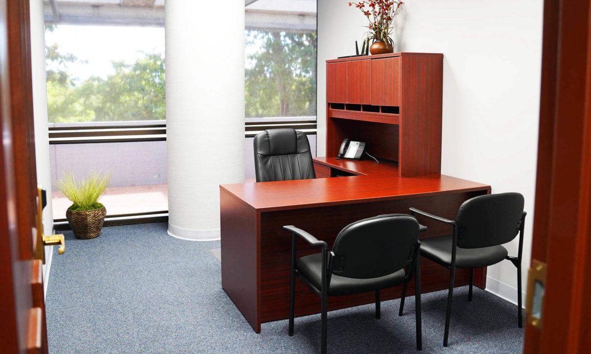 Conference Rooms - Hundedfold Business Center